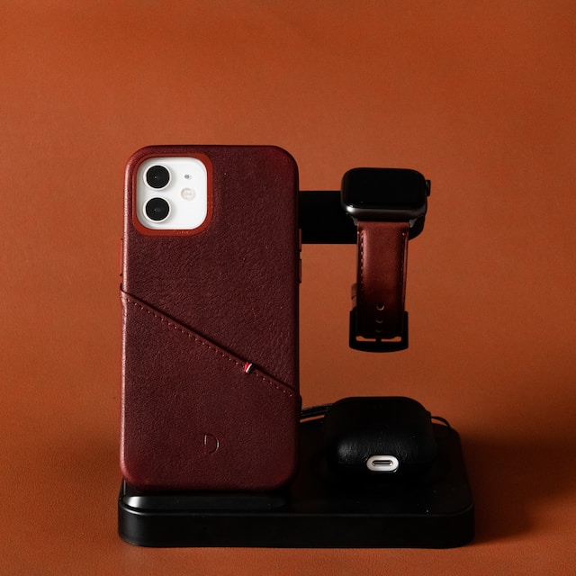 The Evolution of Phone Stands: From Basic Holders to Smart Accessories ...